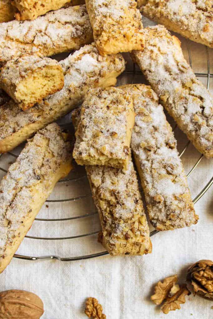 Hungarian Walnut Shortbread Cookies